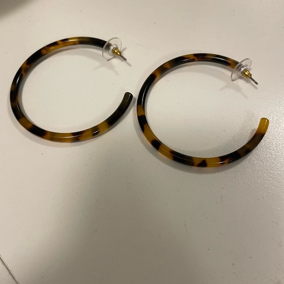 J. Crew | Jewelry | Jcrew Tortoise Hoop Earrings | Poshmark